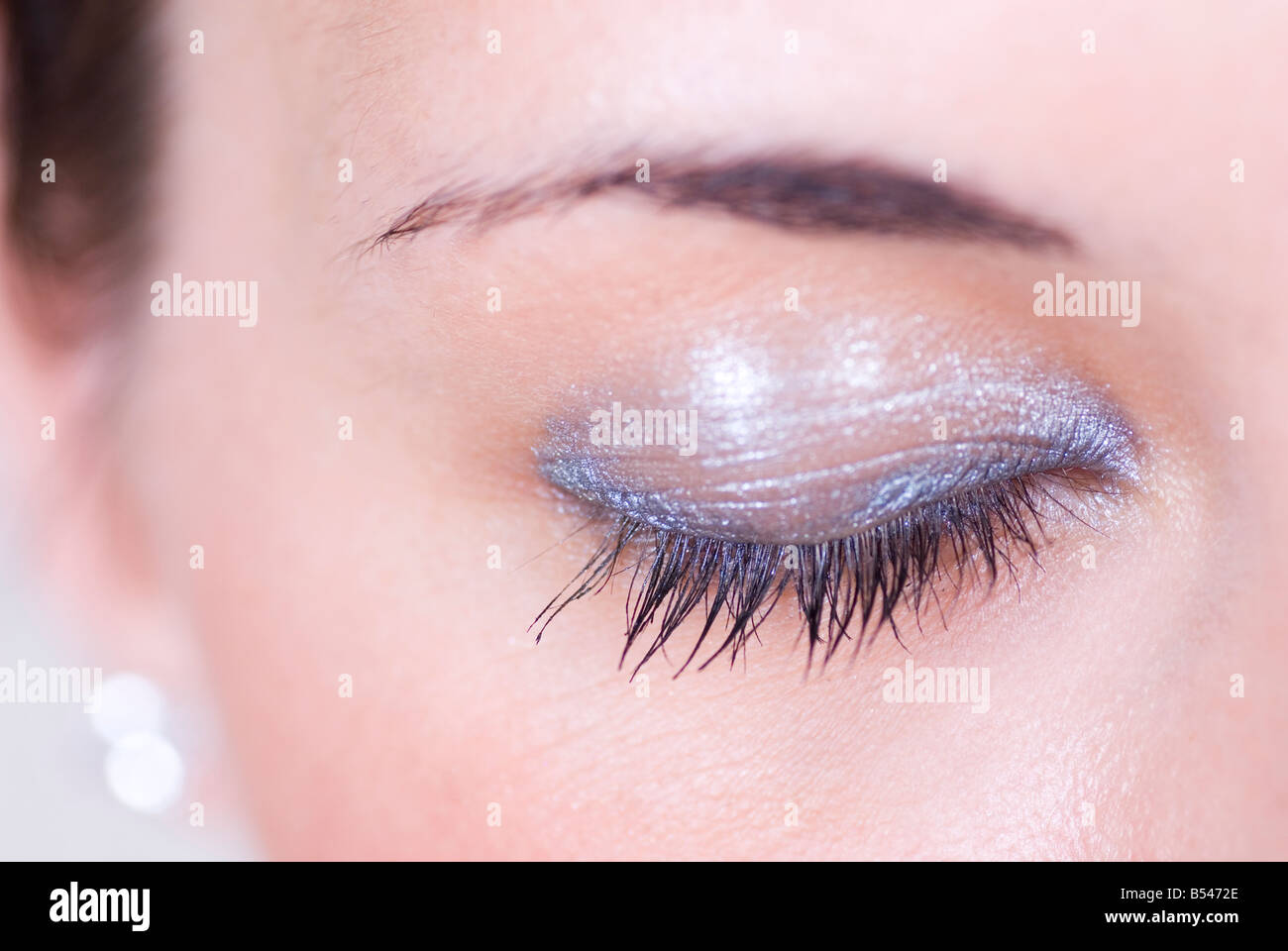 Woman with eyeshadow makeup Stock Photo - Alamy