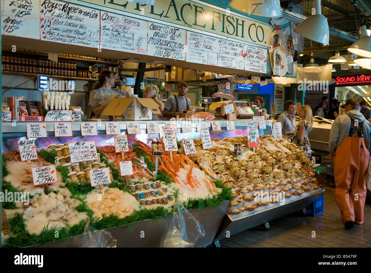 Seattle fish market hi-res stock photography and images - Alamy