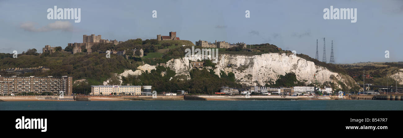 White cliffs dover castle hi-res stock photography and images - Alamy