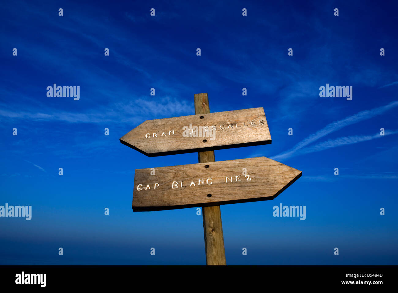 Ww2 bunker dover hi-res stock photography and images - Alamy