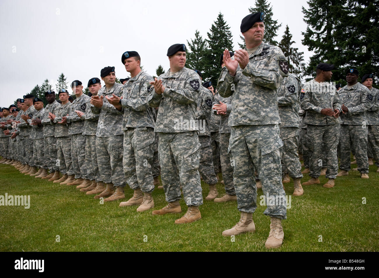Over 4,000 soldiers gather for the presentation of a 2008 Jeep Liberty ...