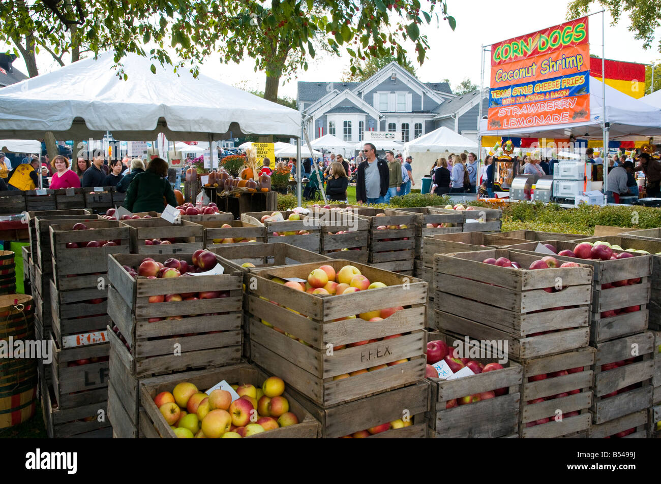 Long grove illinois hi-res stock photography and images - Alamy