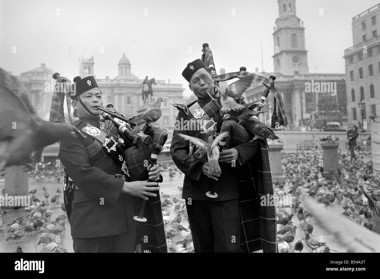 Military Army: The 7th Duke of Edinburgh's Own Gurkha Rifles, many whom ...