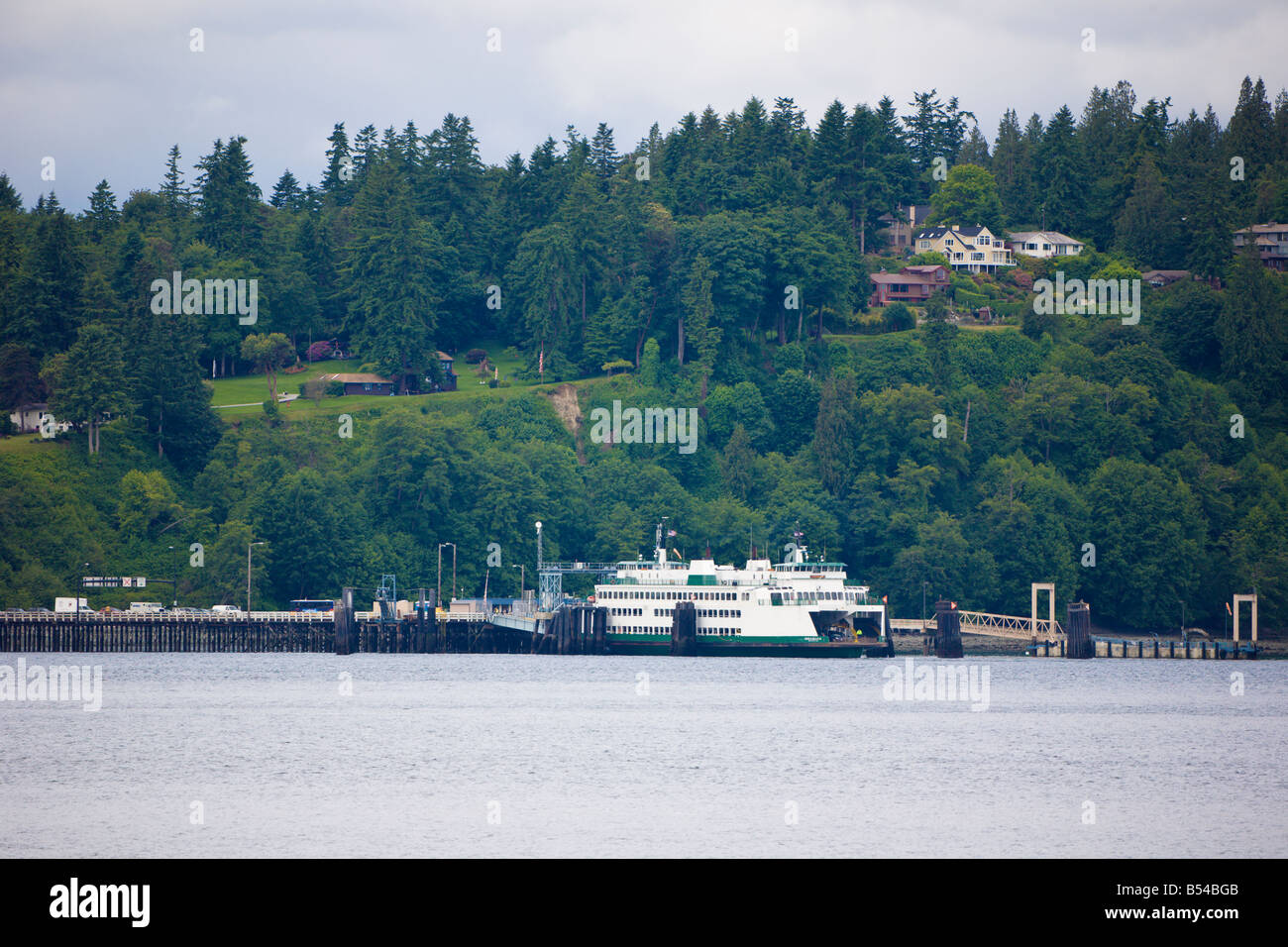 Seattle ferry boat docked hi-res stock photography and images - Alamy