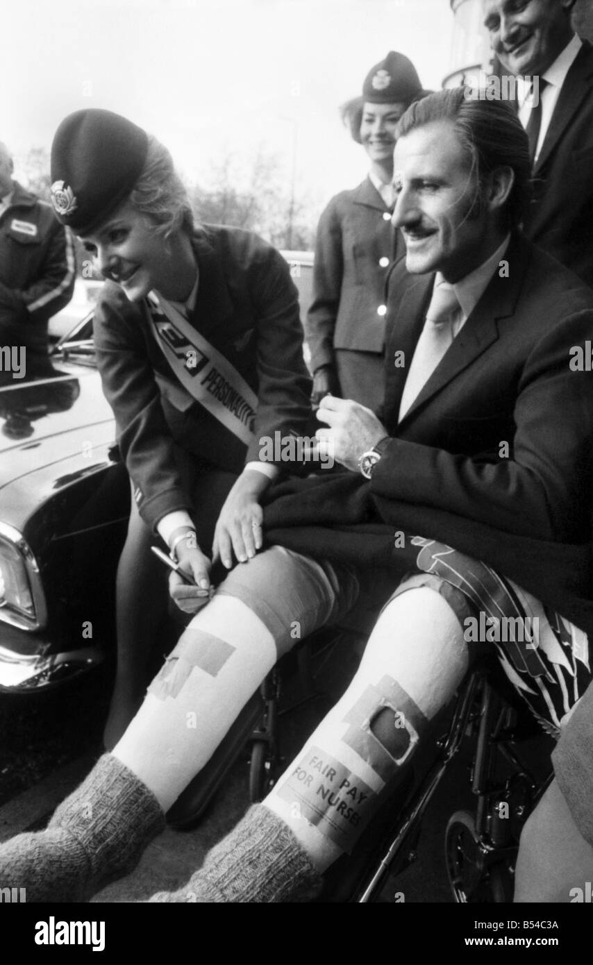 BEA's 'Personality Girl', Heathrow Airport stewardess Heather Angus (21 ...