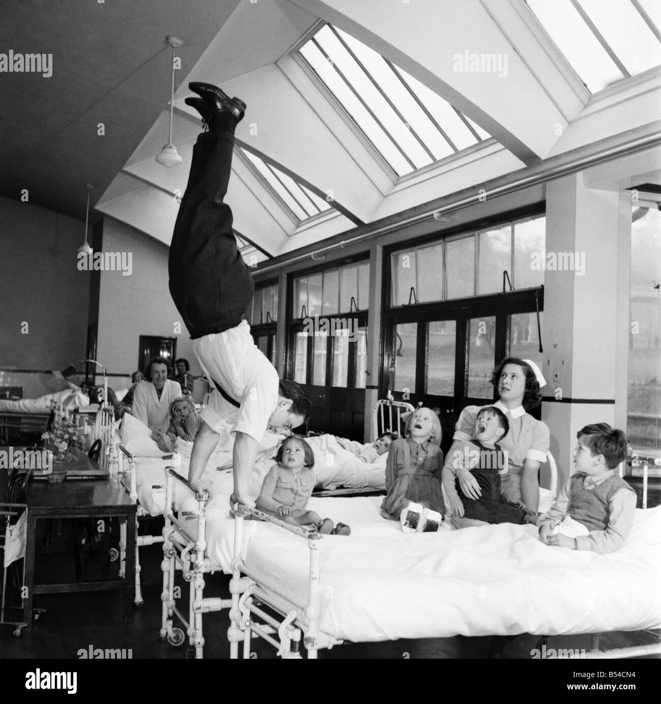 Children hospital 1950s hi-res stock photography and images - Alamy