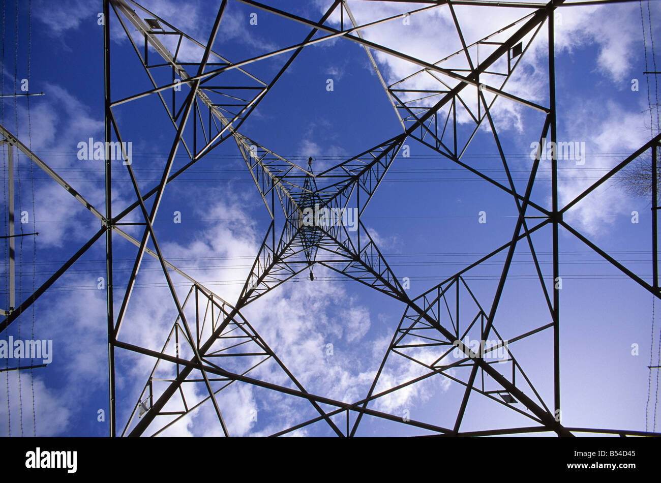 looking skywards at large electricity pylon Leeds Yorkshire UK Stock ...