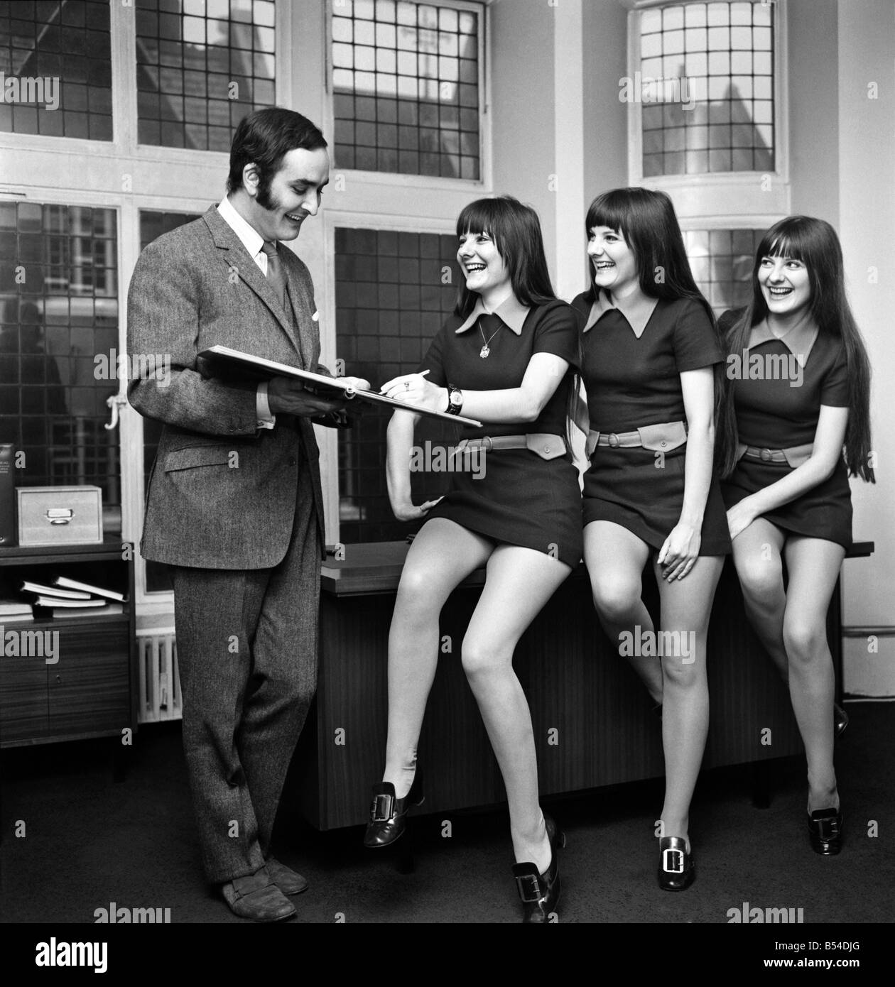 The singing Karlins Evelyn, Elaine, and Linda have just helped make a ...