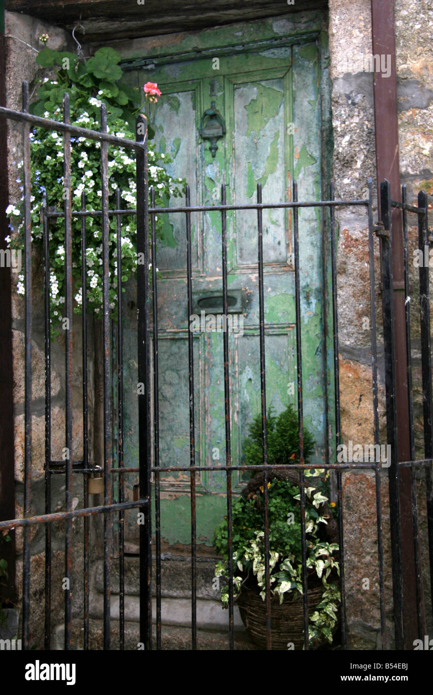 Old green door in St Ives Cornwall England Stock Photo - Alamy
