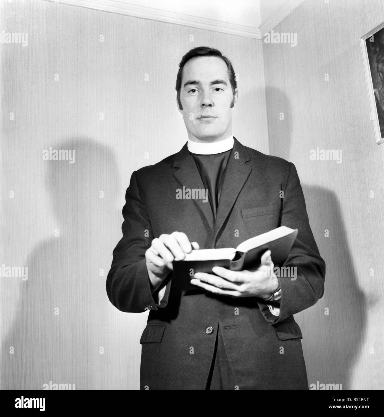 Methodist minister hi-res stock photography and images - Alamy