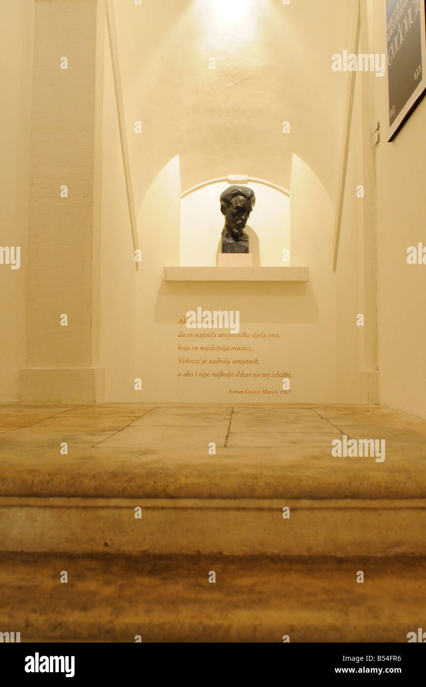 Emanuel Vidovic Gallery with the portrait sculpture of the artist Split ...