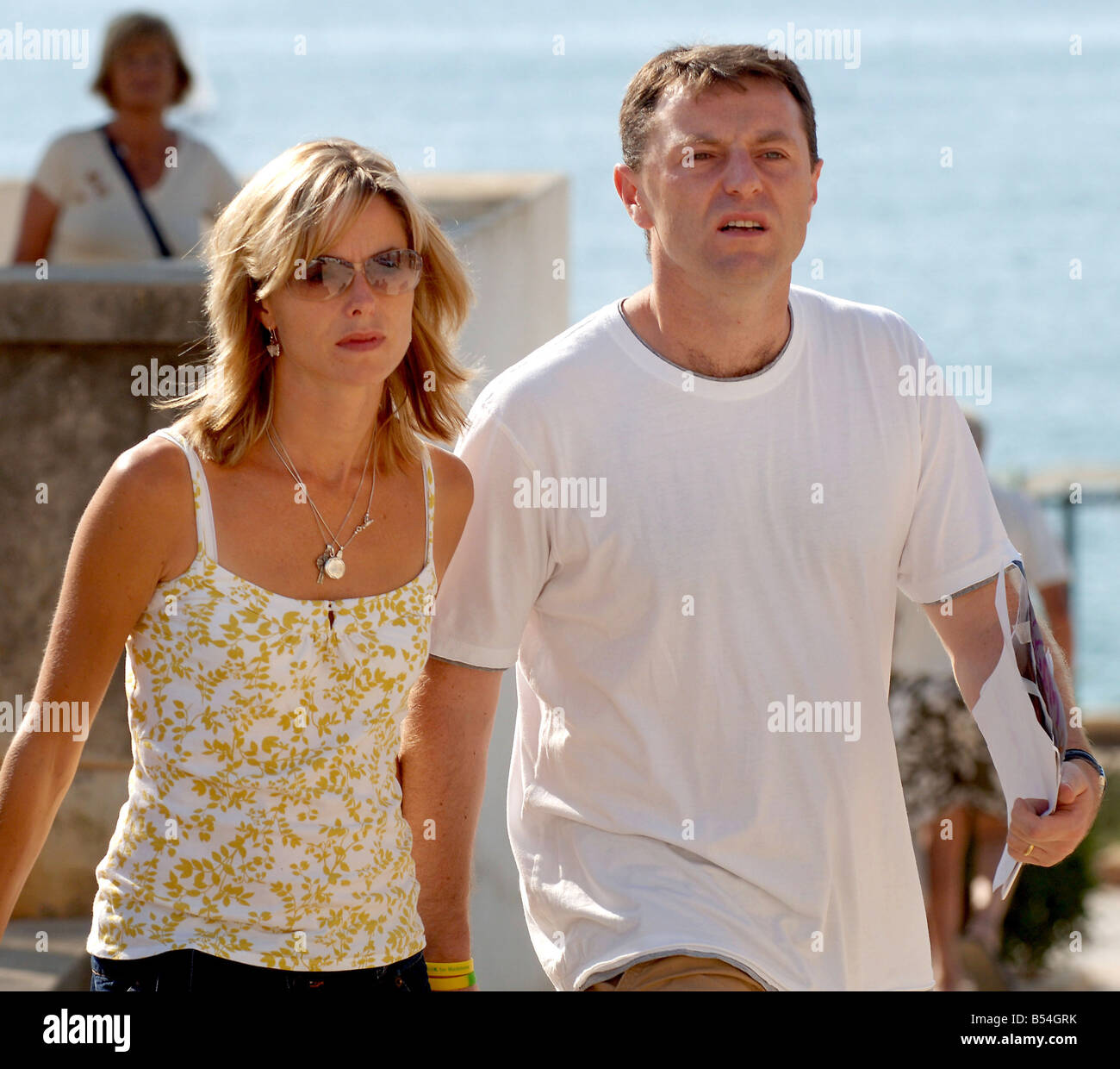 Kate and Gerry McCann in Pria Da Luz Portugal. 03/09/2007 Madeleine ...