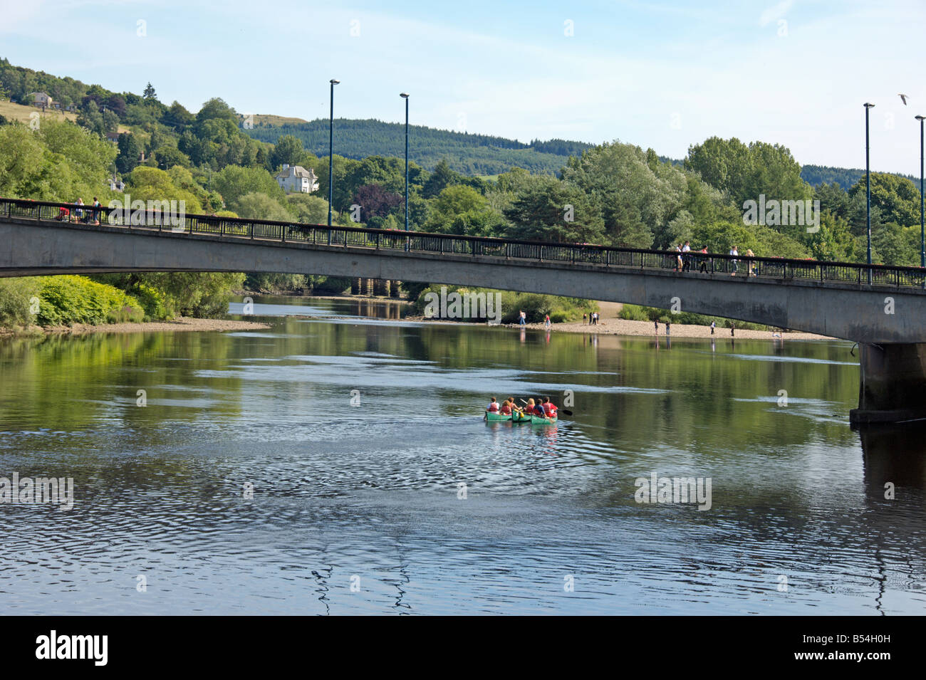 Looking west River Tay Perth city centre boat bridge Perthshire ...