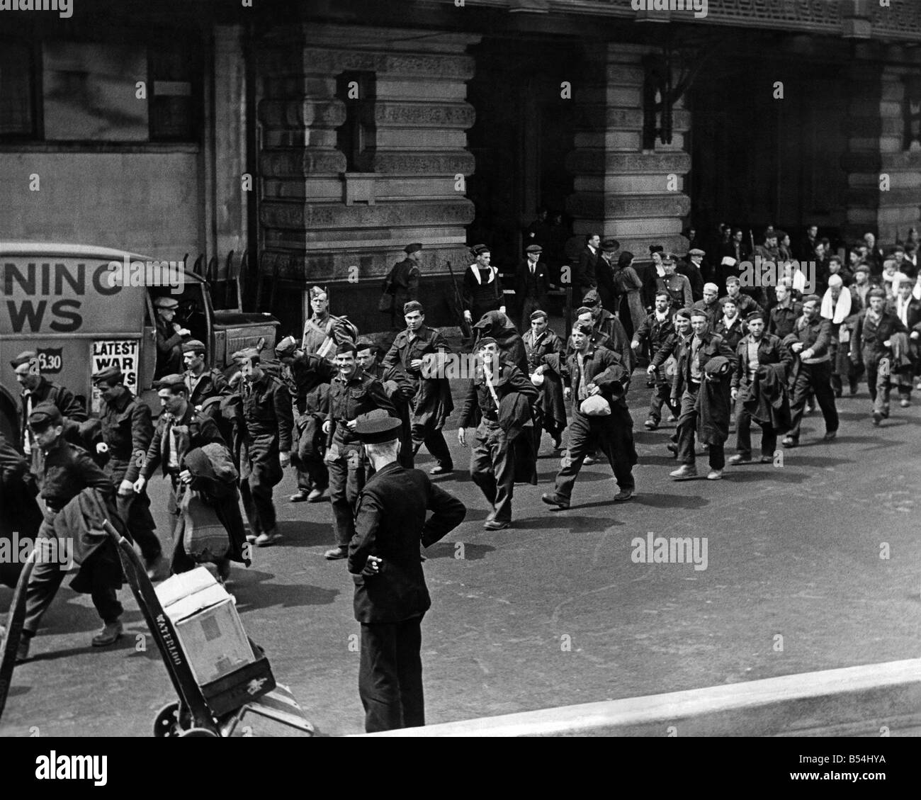 Italian prisoners of war hi-res stock photography and images - Alamy