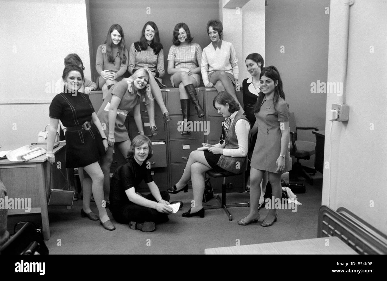 Women secretaries 1960's hi-res stock photography and images - Alamy