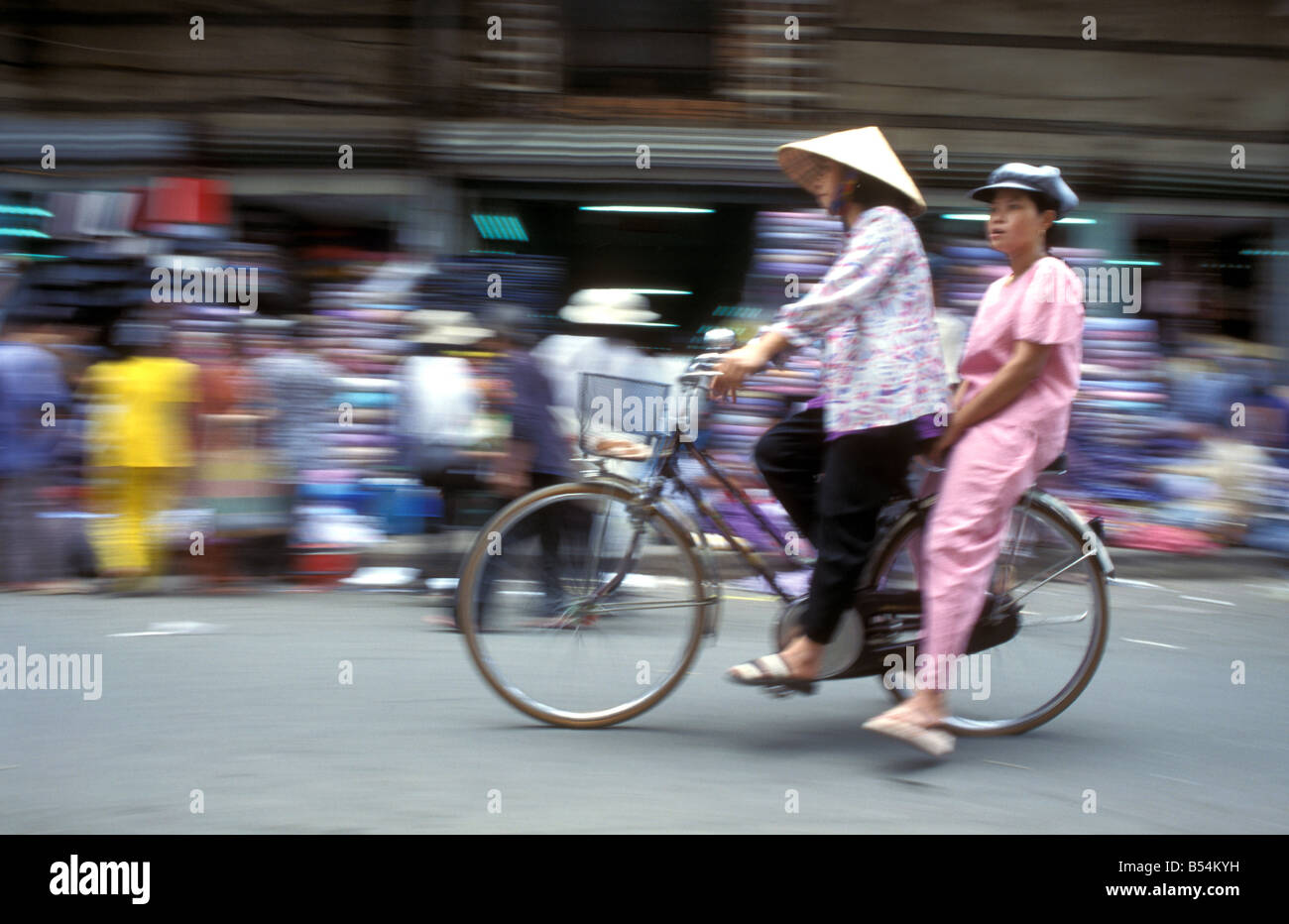 cyclist saigon ho chi minh city vietnam Stock Photo - Alamy