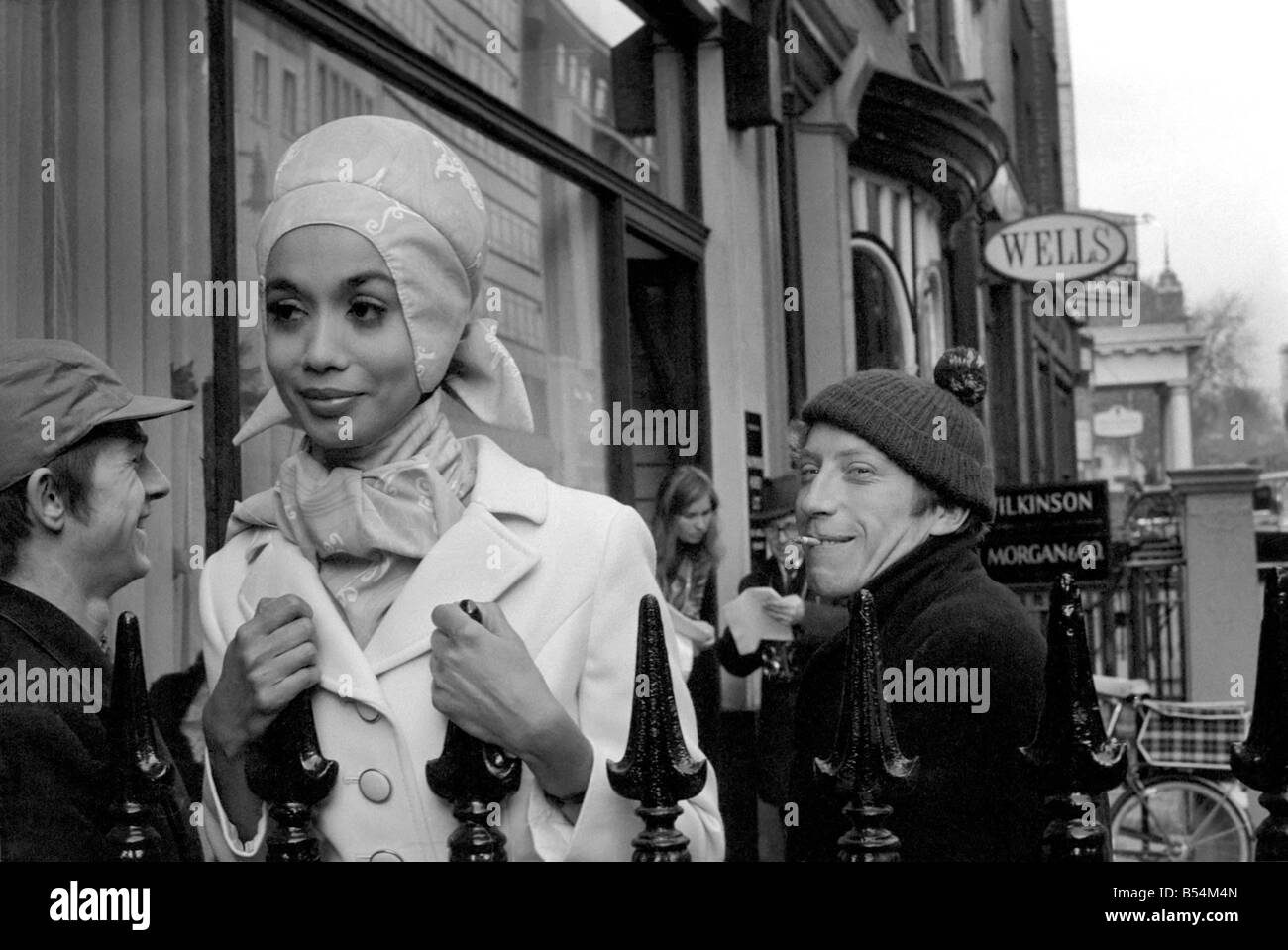 Edward mann fashion hi-res stock photography and images - Alamy