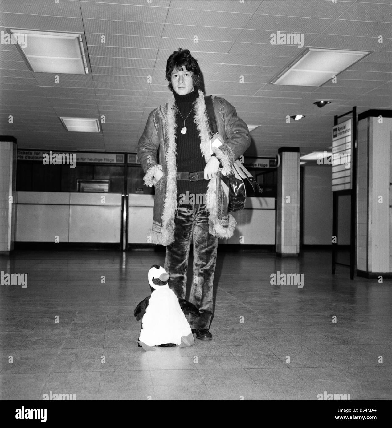 Film actor John Hunt left Heathrow Airport today to spend six weeks at ...