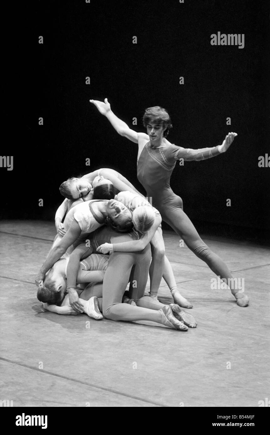 Performance dutch national ballet Black and White Stock Photos & Images ...