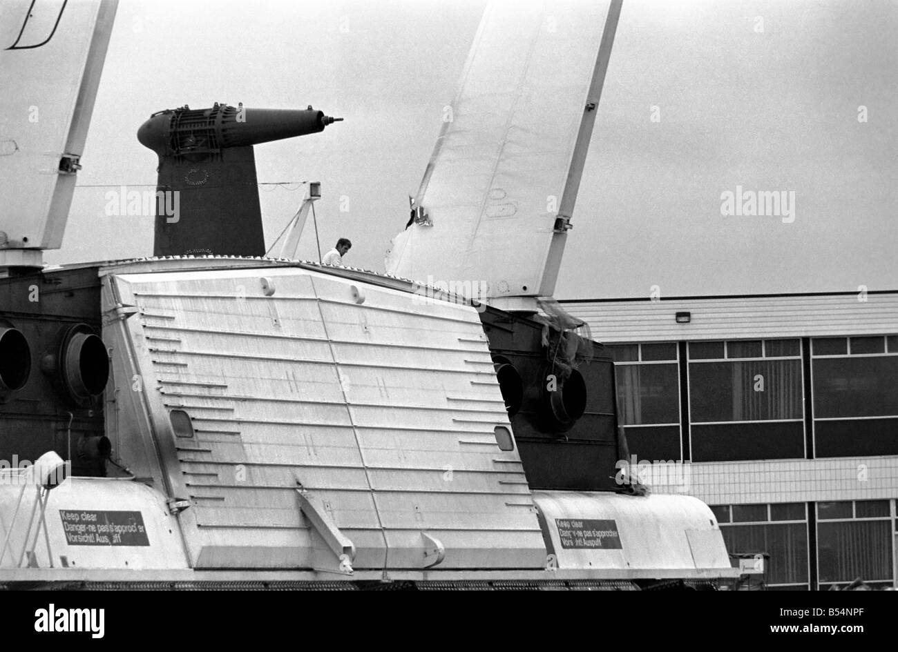 1960s hovercraft hi-res stock photography and images - Alamy