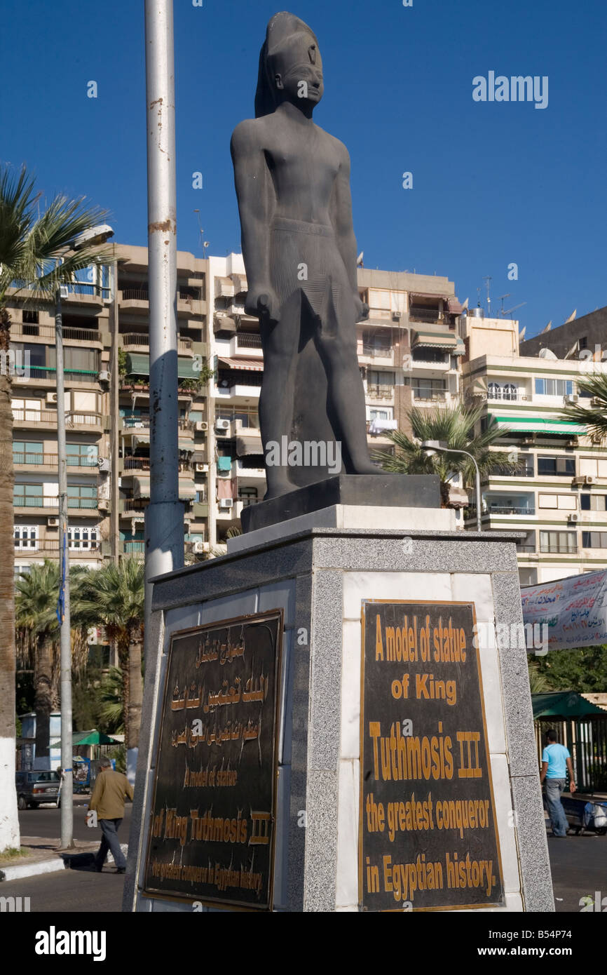 Suez port egypt hi-res stock photography and images - Alamy