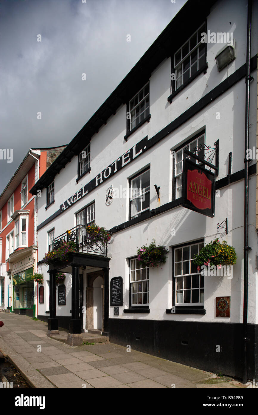 Coinagehall street helston hi-res stock photography and images - Alamy