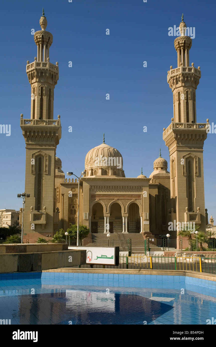 Egypt Port Said Al Salam mosque Stock Photo - Alamy