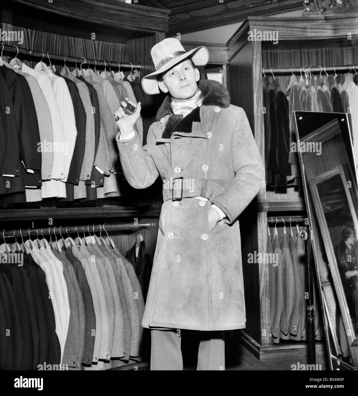 Male fashion model 1960s hi-res stock photography and images - Alamy