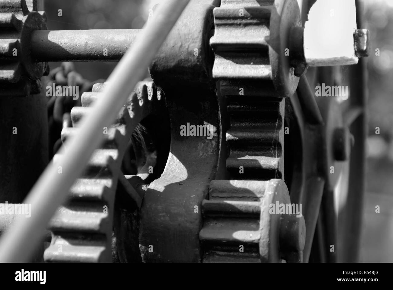 Cogs turning hi-res stock photography and images - Alamy