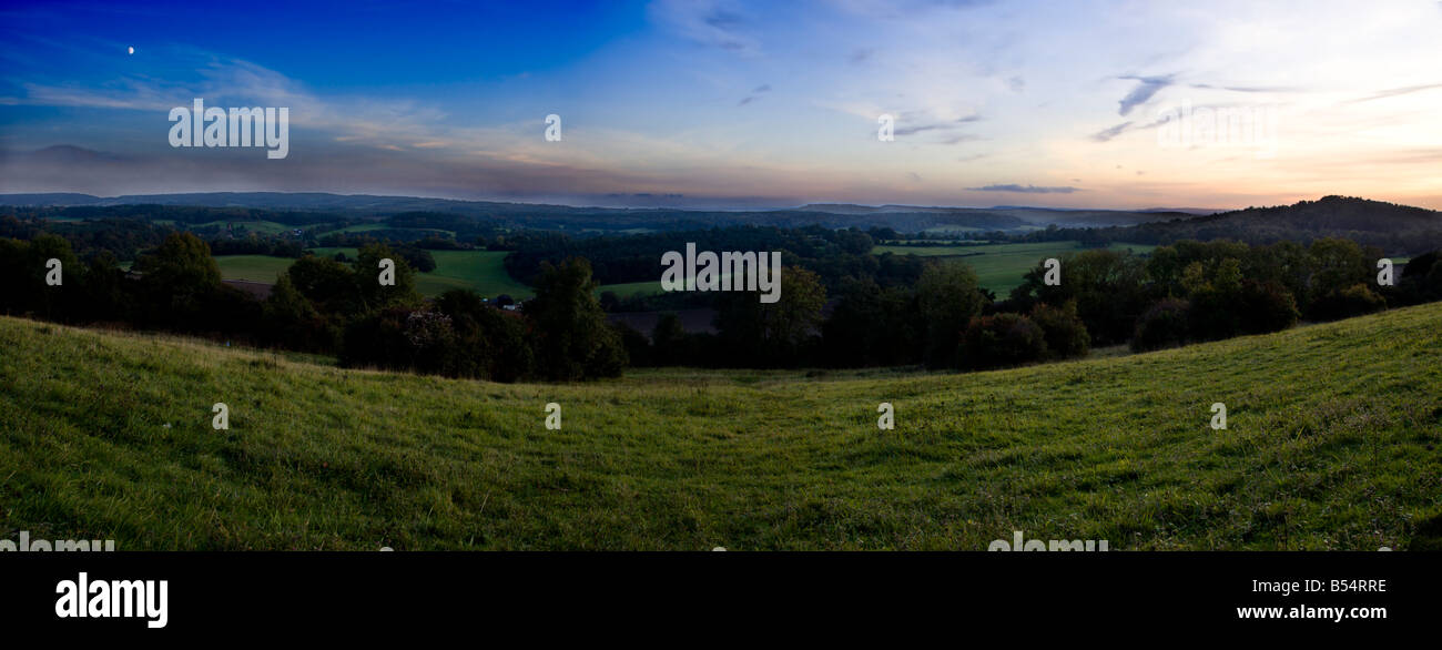 Surrey hills hi-res stock photography and images - Alamy