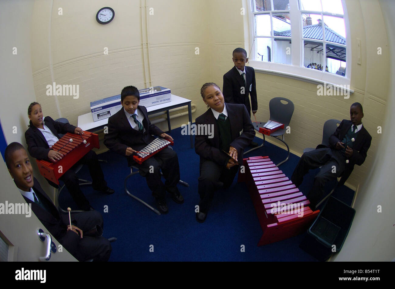 Elmgreen School in West Norwood threw open its doors this week Elmgreen ...