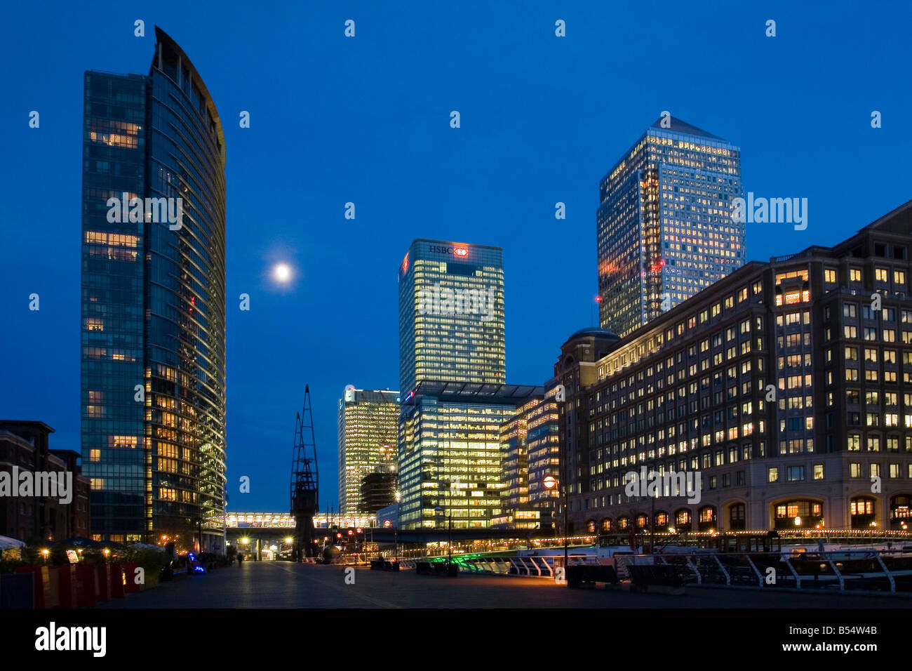 High rise buildings at Canary Wharf by night, London, UK Stock Photo ...