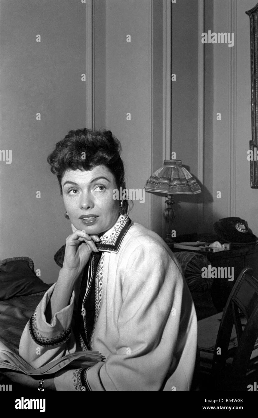 Yolande Donlan American actress who has been banned by Equity and will ...