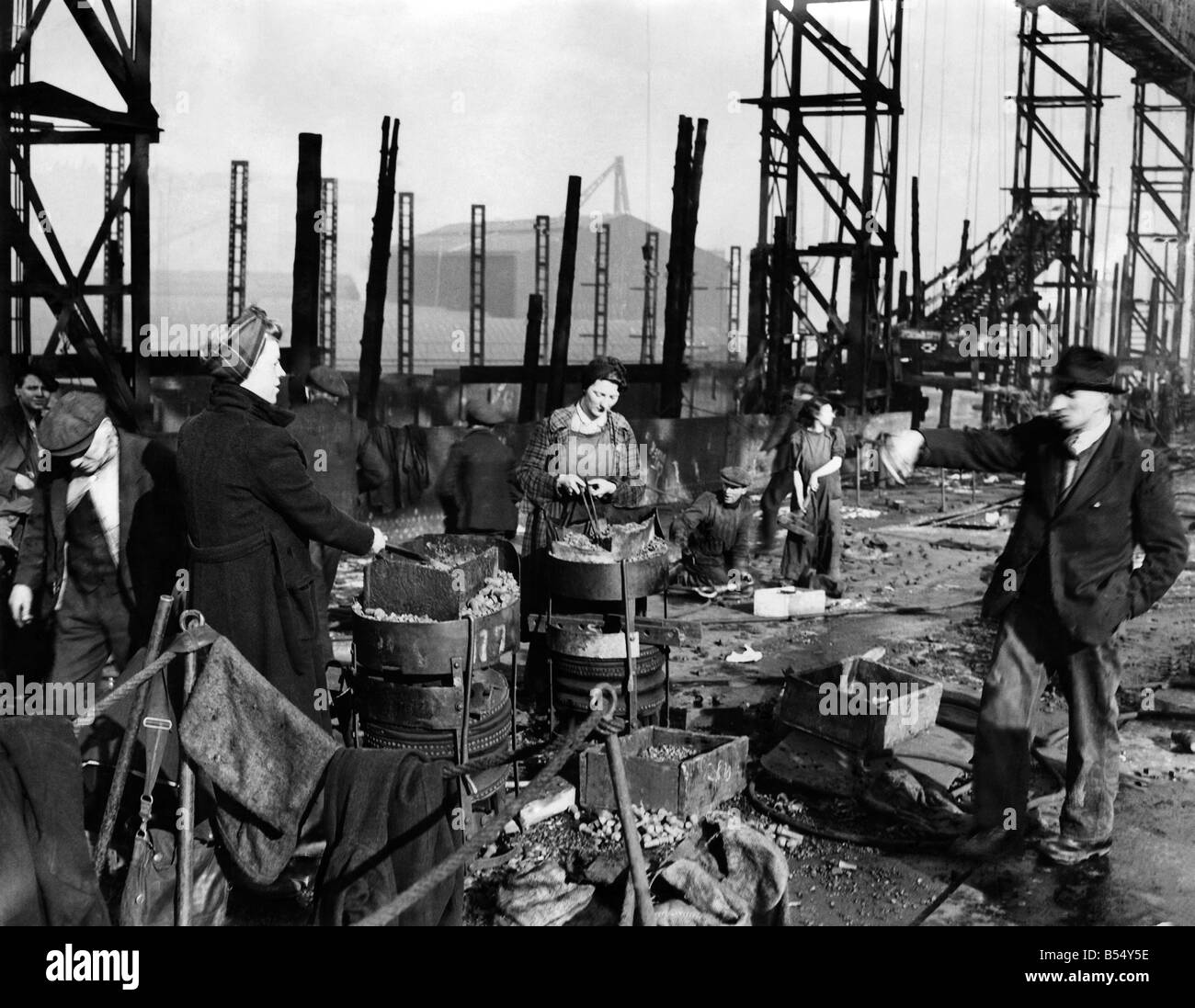 Riveters hi-res stock photography and images - Alamy