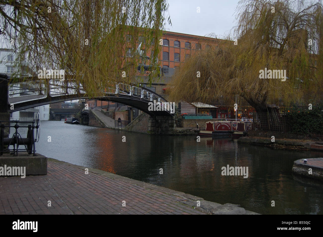 Grand Union Canal Iron Bridge High Resolution Stock Photography and ...