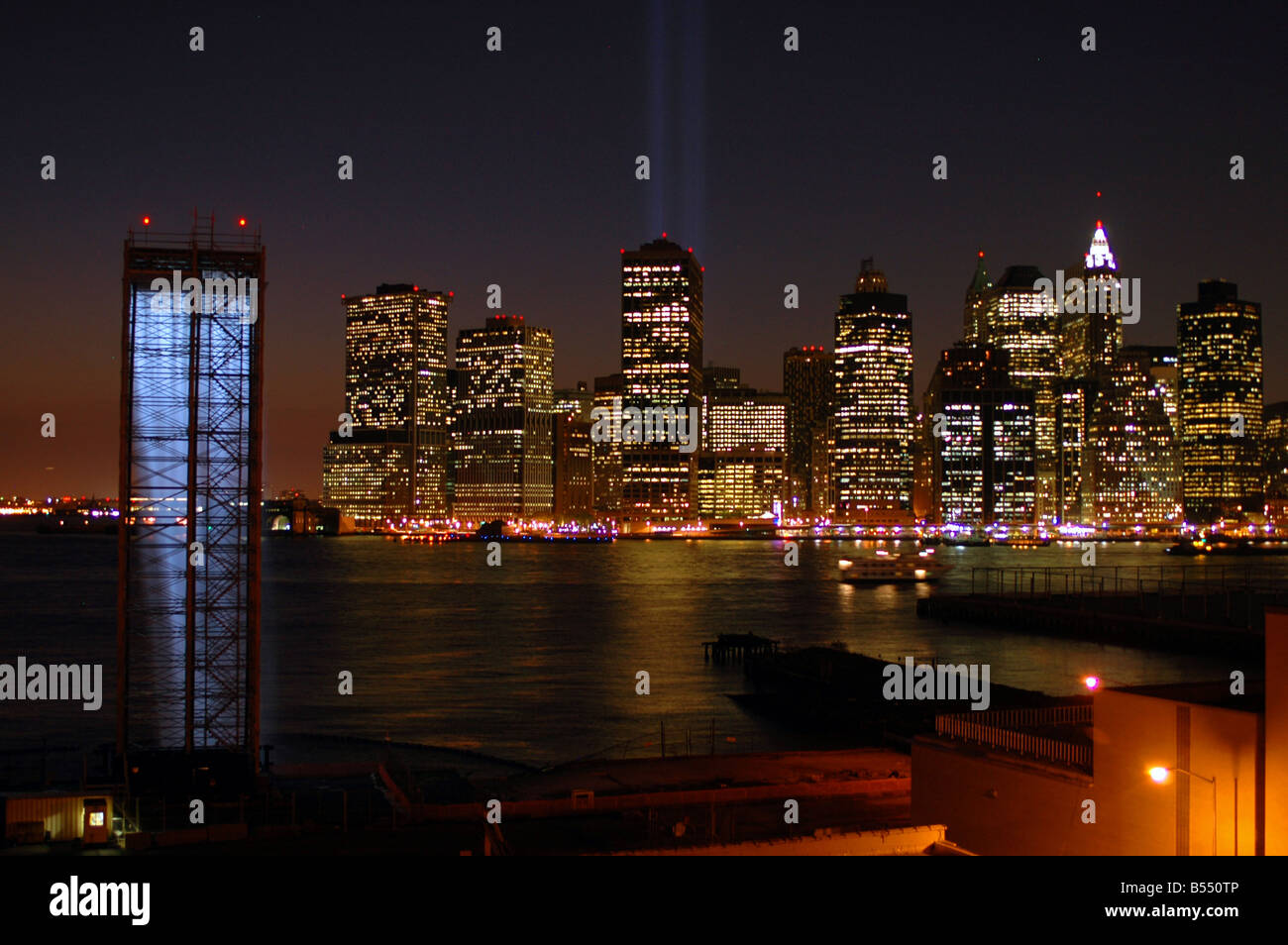 Olafur Eliasson public art waterfall in East River Manhattan near ...