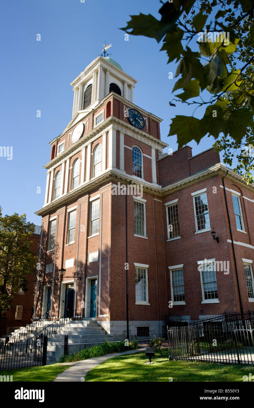 Old north church boston hi-res stock photography and images - Alamy
