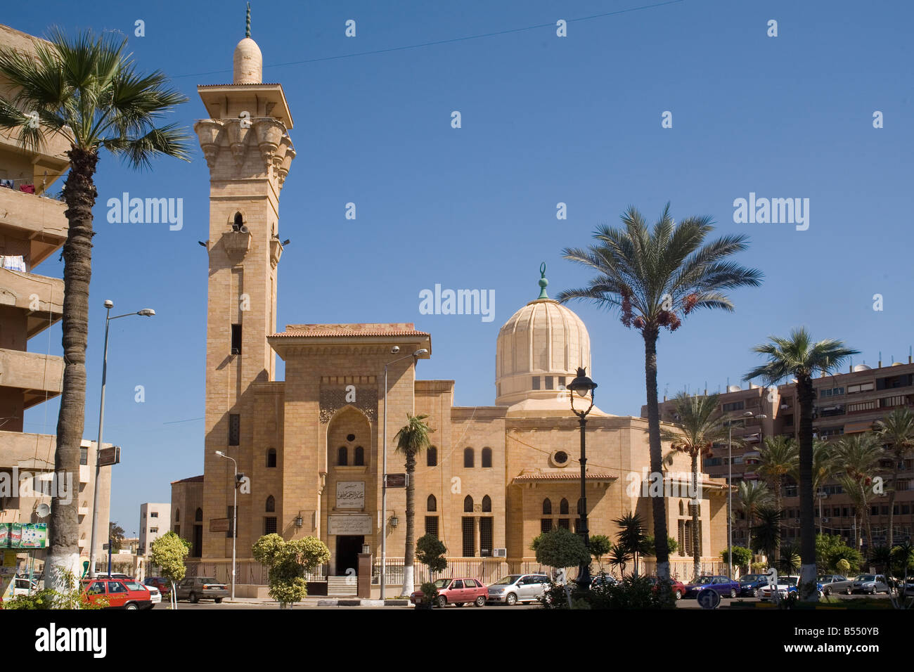 Port and mosque hi-res stock photography and images - Alamy