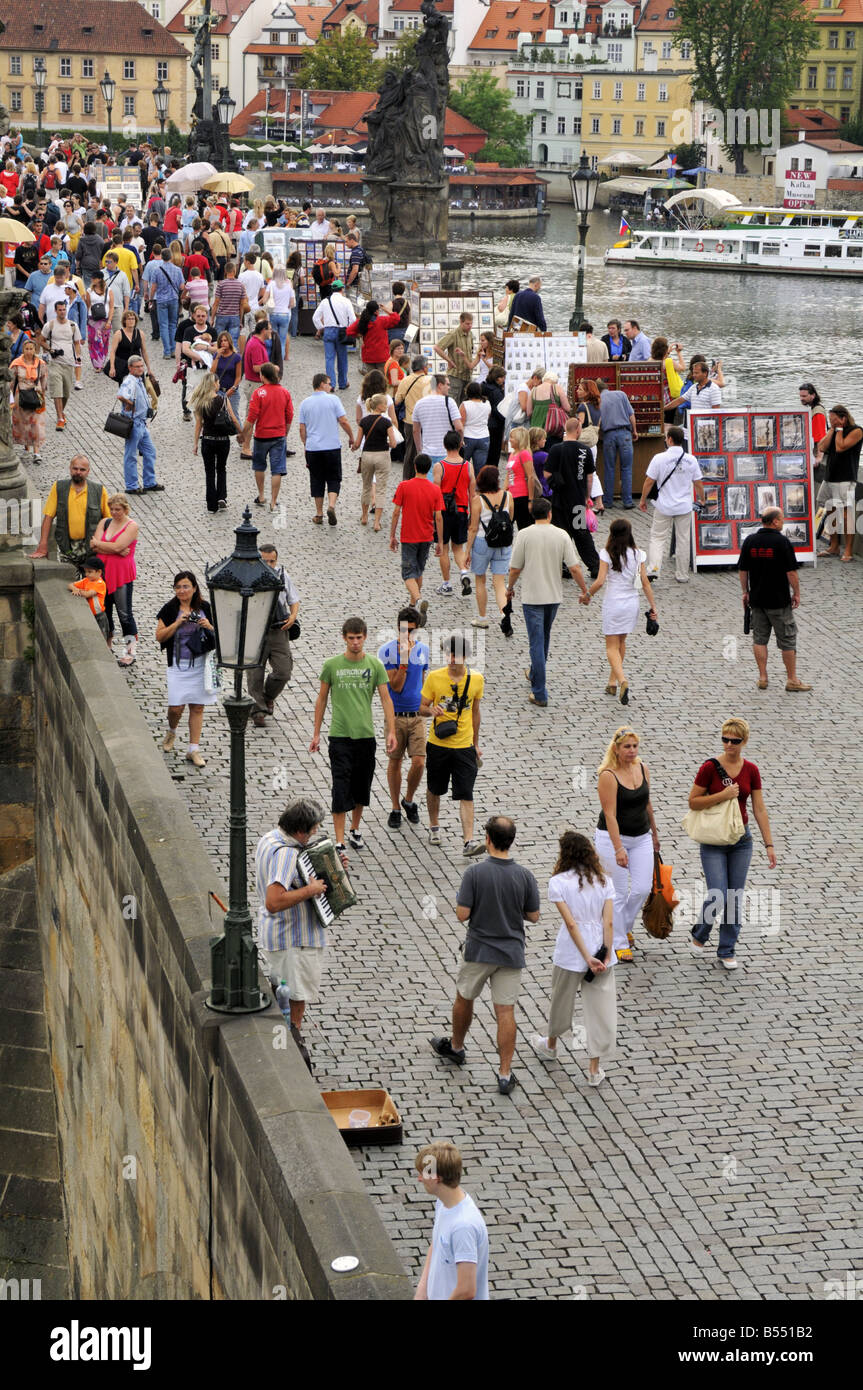 Summer crowd on the Charles Bridge, Prague, Czech Republic Stock Photo ...