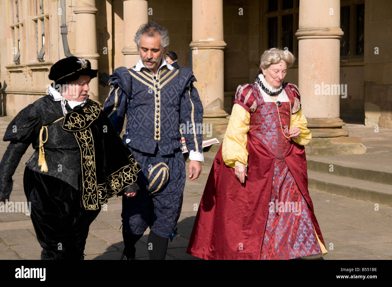 People dressed for Elizabethan weekend at Hardwick Hall Peak District ...