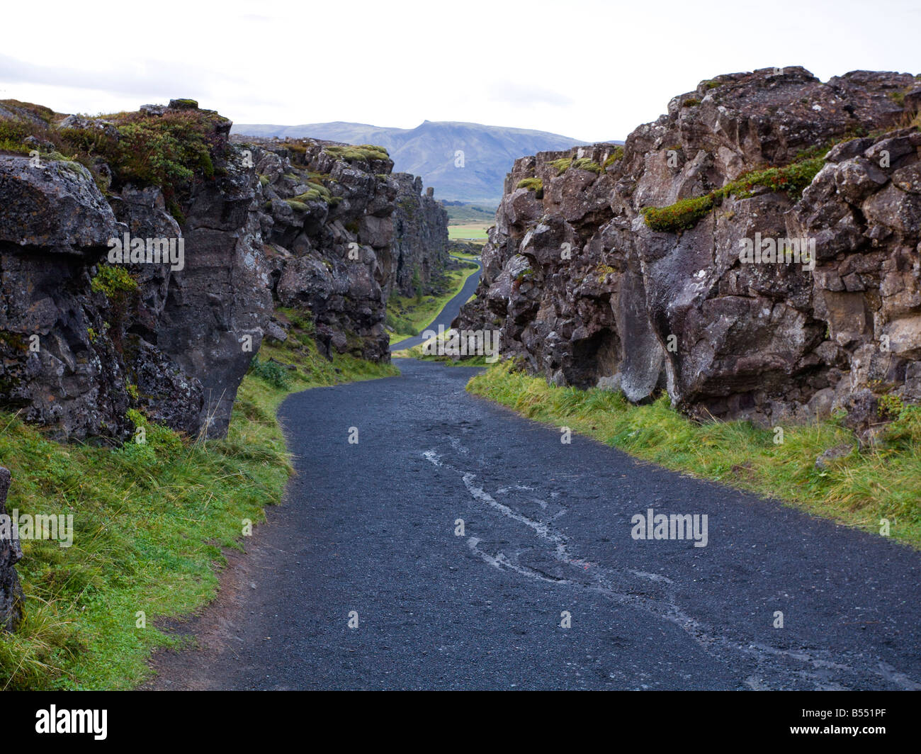 Almannagjá gorge hi-res stock photography and images - Alamy