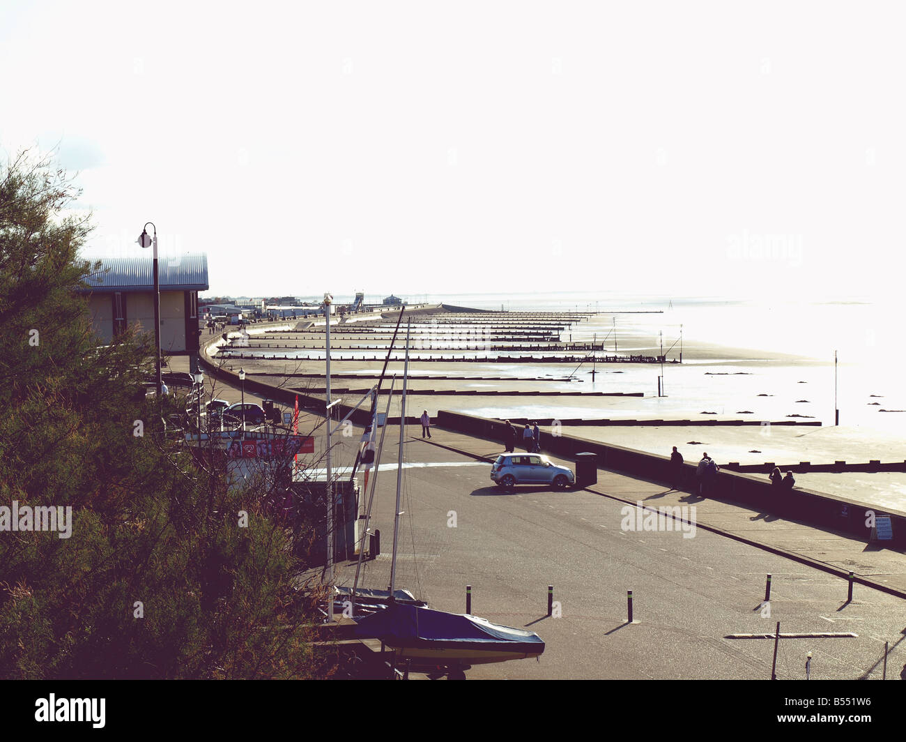 Groynes at hunstanton hi-res stock photography and images - Alamy