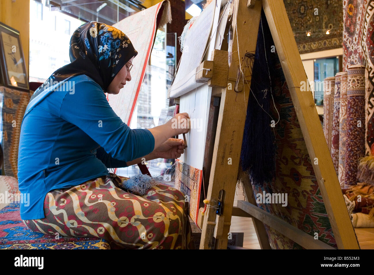 Rug weaving turkey hi-res stock photography and images - Alamy