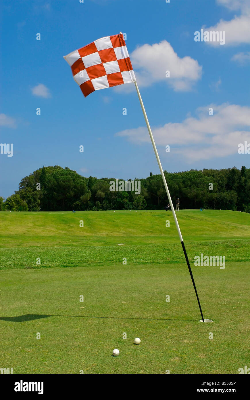 flag on the golf course Stock Photo - Alamy