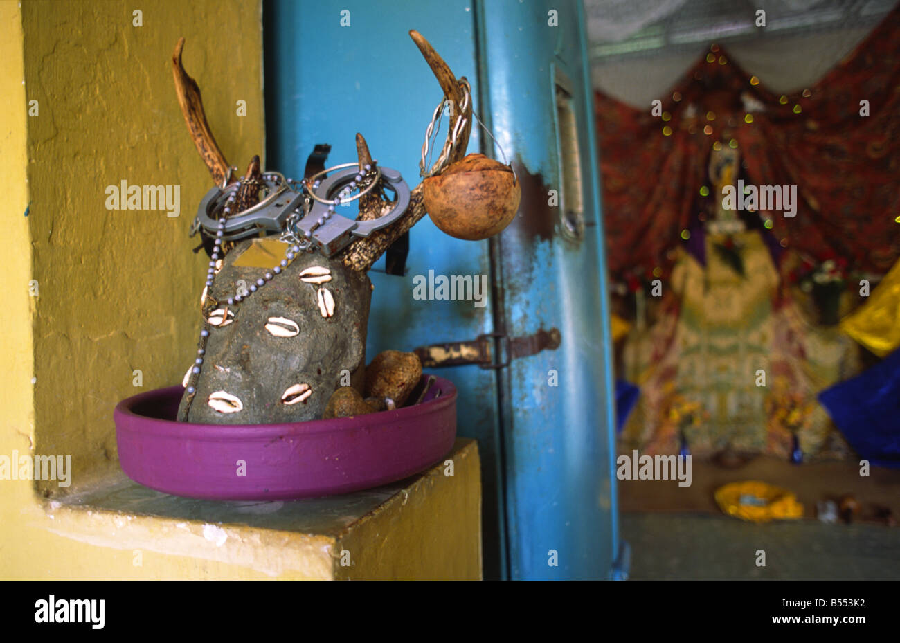 Santeria cuba ritual hi-res stock photography and images - Alamy