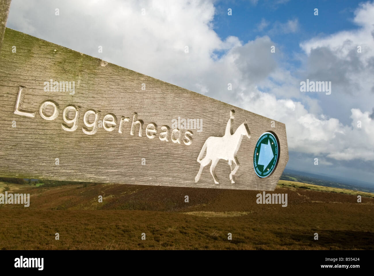 Bridleway sign to Loggerheads Clwydian Way Moel Famau country park ...