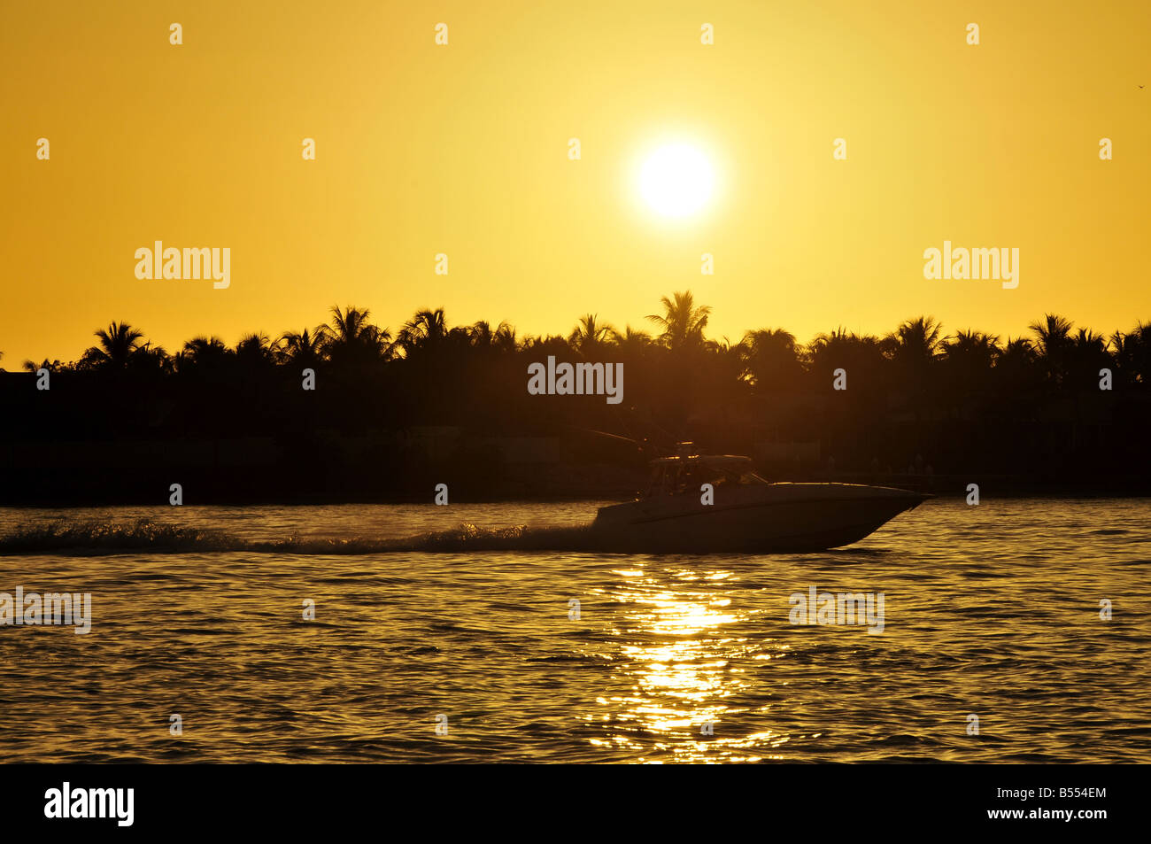 Boat sunset key west hi-res stock photography and images - Alamy