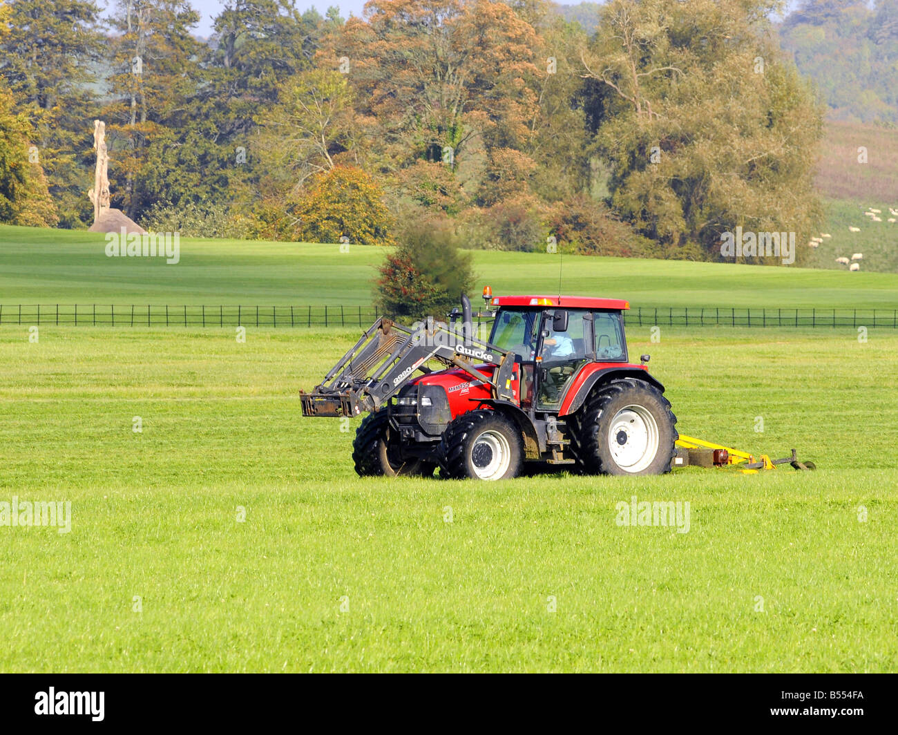 Towing machines hi-res stock photography and images - Alamy