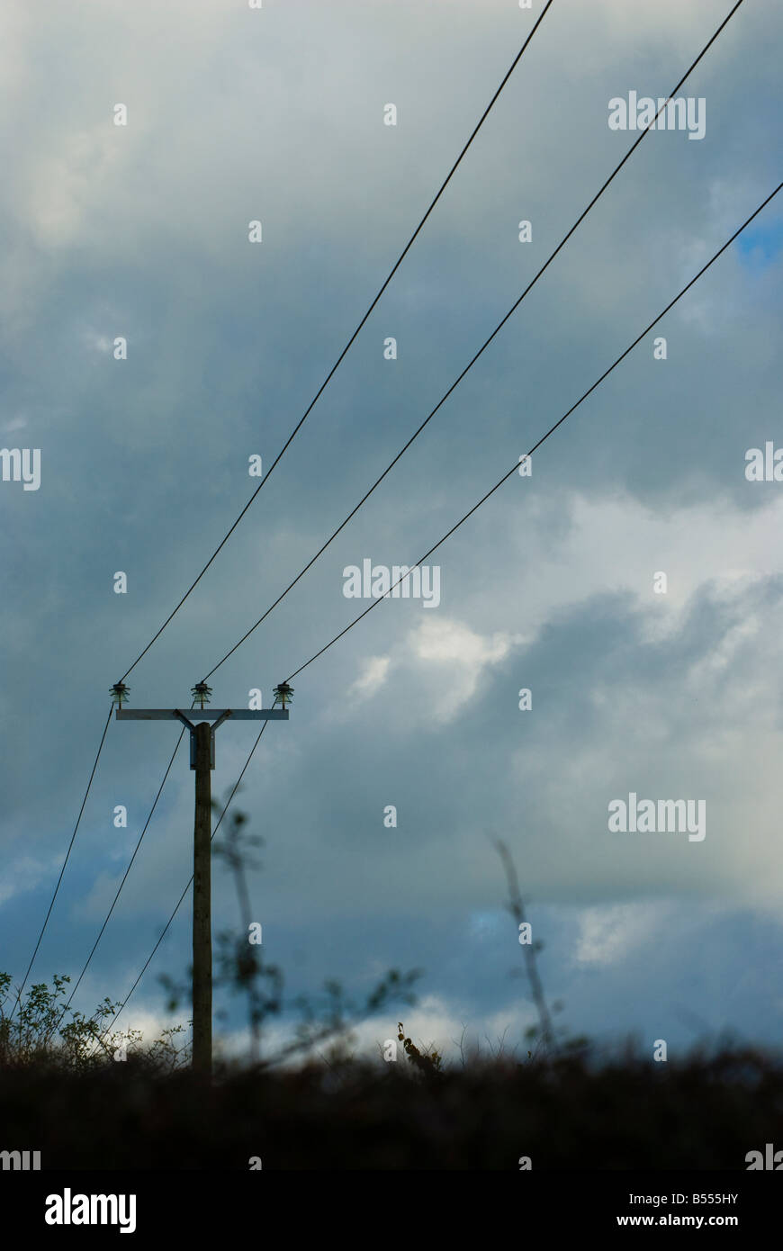 overhead power line Stock Photo - Alamy