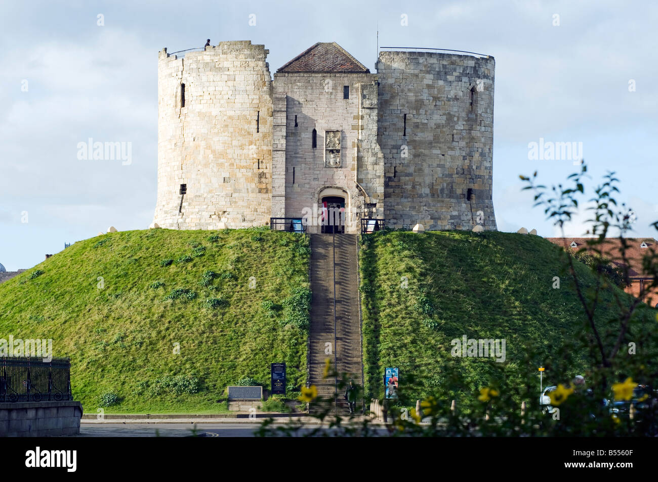 Cliffords Tower in York, England, "Great Britain Stock Photo - Alamy
